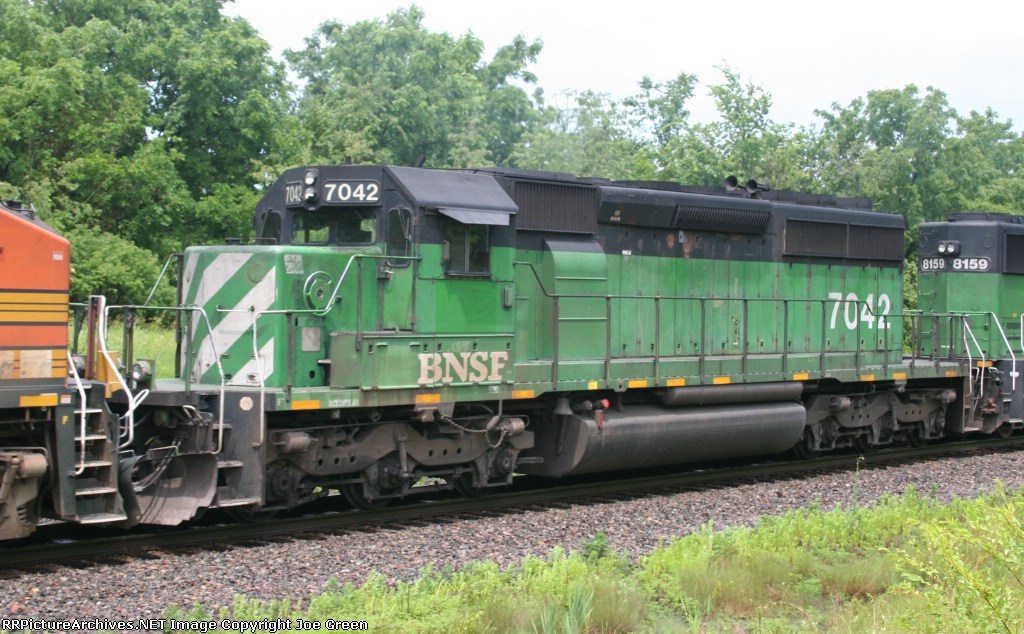 BNSF 7042